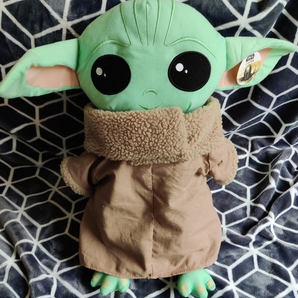 Disney | Toys | Disney The Mandalorian Star Wars Grogu Pillow Plush ...